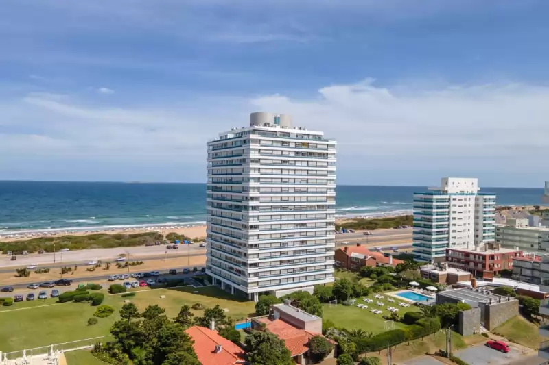 Apartment in Brava, Punta del Este - 3 bed, USD 730.000 | Uruguay Sotheby's Realty